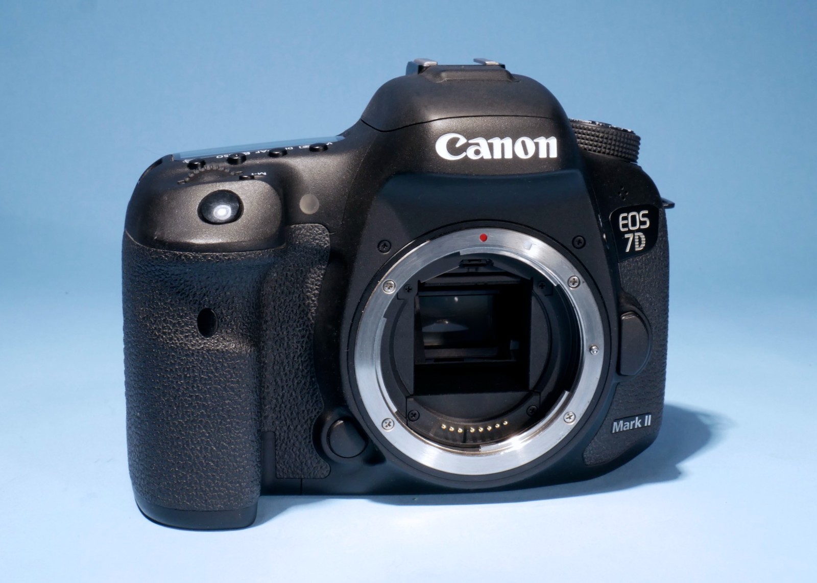 Canon EOS 7D Mark II DSLR 20.2MP Digital SLR Camera * Fully Working ...